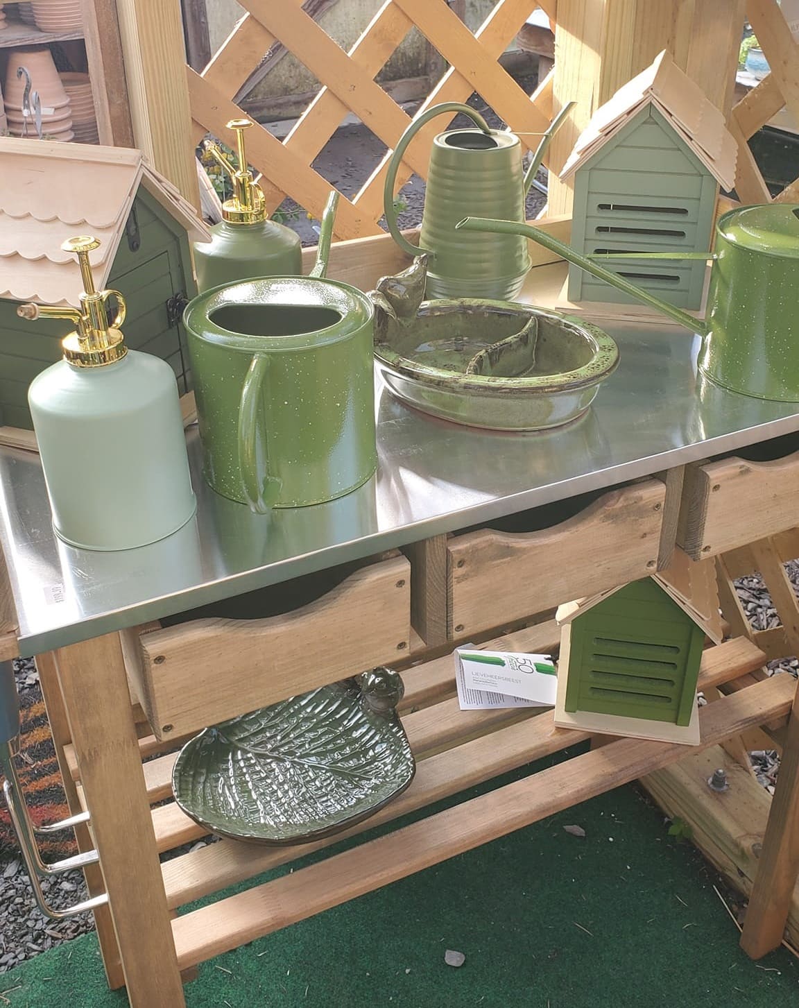 Little Country Store - Little Country Greenhouse